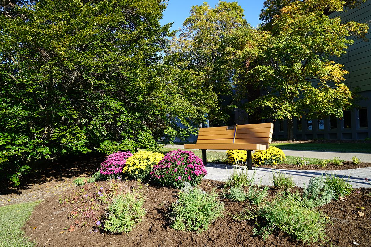 Bench and Plaque Dedicated in Remembrance of Kelly Perkins | Ithaca College