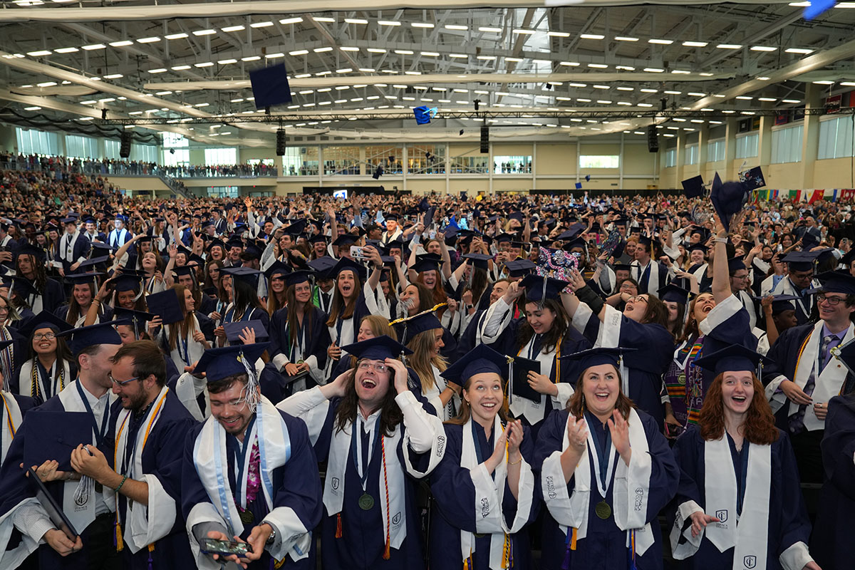 Broadway Producer Urges Ithaca College Graduates to Take Risks and ...